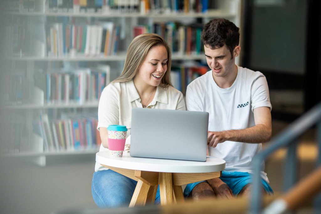 Starting uni – 10 tips to get prepared | Charles Sturt University