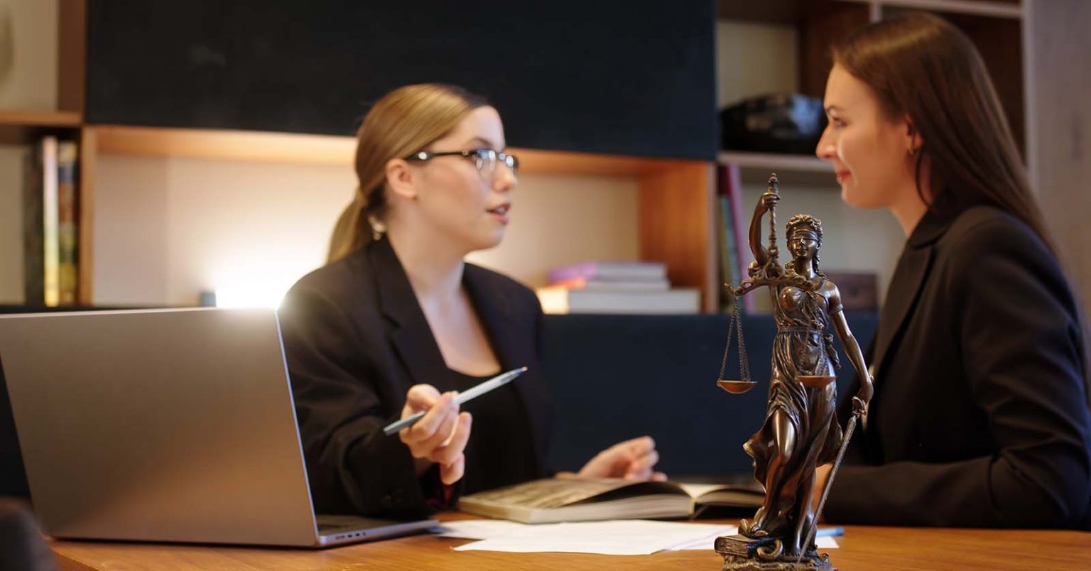 15 reasons why you should study law | Insight – Charles Sturt University